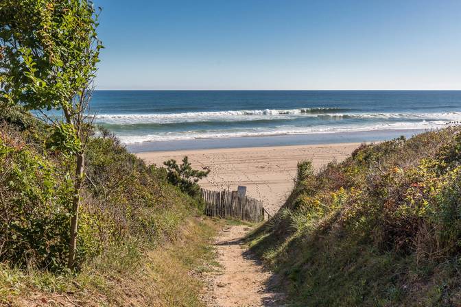 Montauk Real Estate & Homes for Sale | Out East